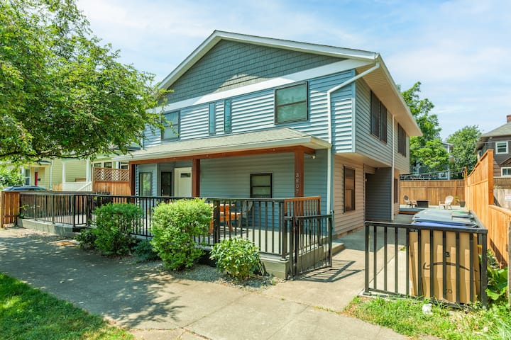 Unbeatable 94 Walk Score Ne Pdx Work/play 3br+yard - Portland, OR