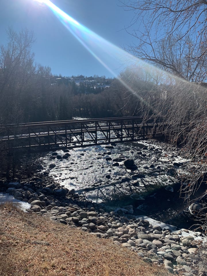 Peaceful Mountain River Escape - Edwards, CO