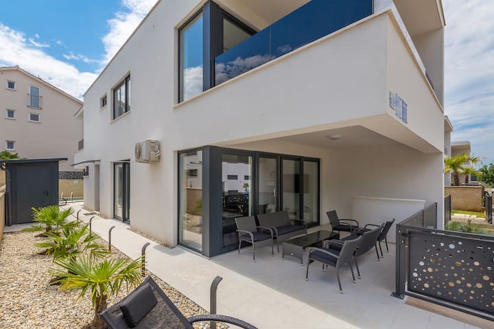 Holiday House Jasminka - Malinska