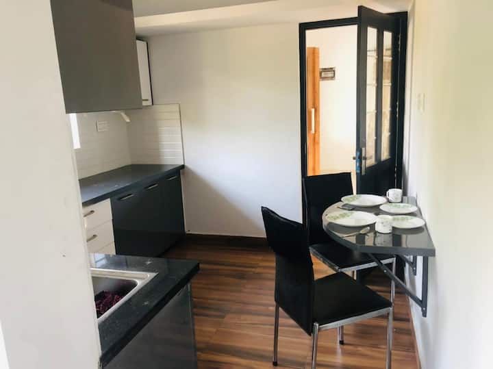 A Cosy 2 Room With Kitchen Near To Nh544 - Alathur