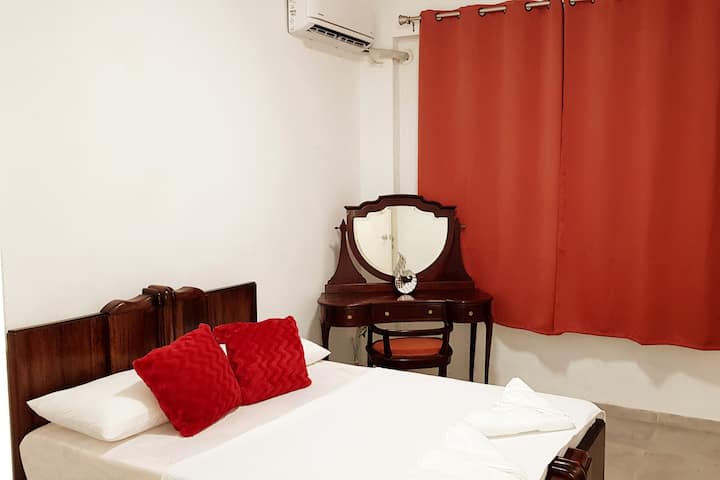Apartamento Céntrico De 2 Cuartos (Full Apartment) - Havana