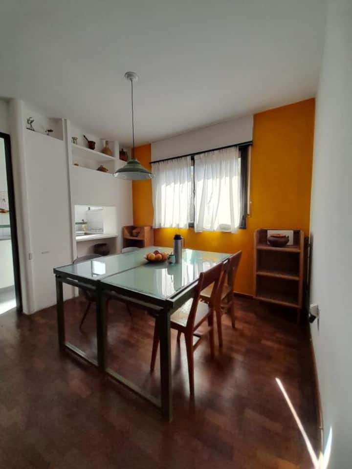 Mirando Al Cerro - Salta