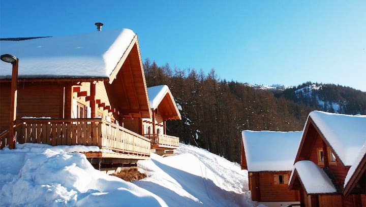 Grand Chalet Avec Vue Splendide à La Joue Du Loup - Le Dévoluy