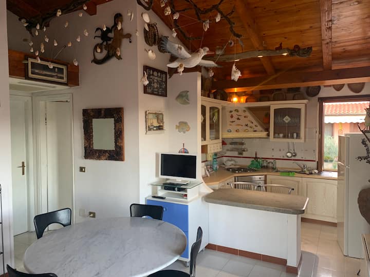 Entire 2 Bedroom Unit With View Close To The Beach - San Teodoro