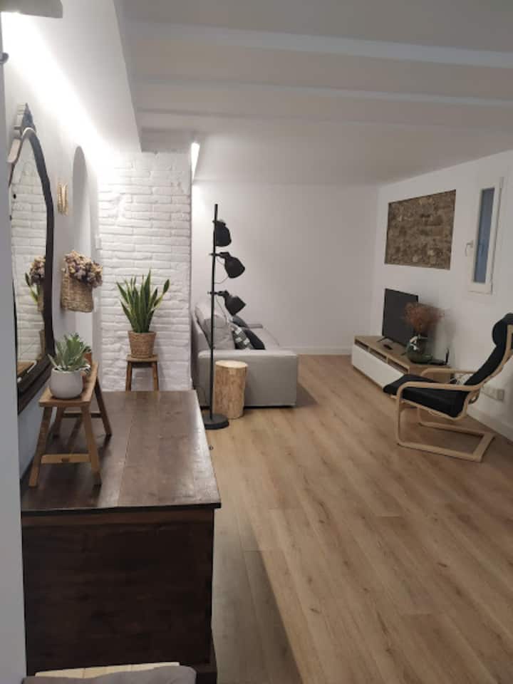 Apartamento En Zona Rural Cercano Al Casco Antiguo - Gérone, Espagne