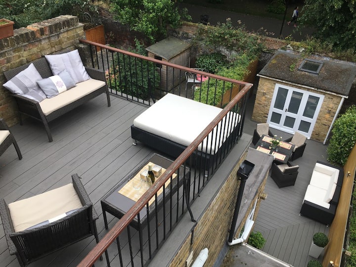 Lovely Three Bed Chiswick Townhouse With Garden - Hounslow