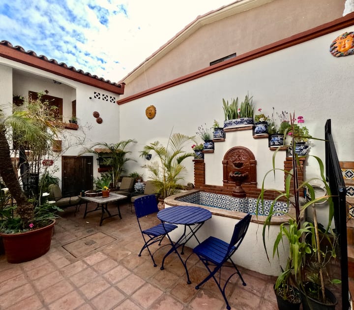 Casa Dora - Ace Location Secure 1 Bdrm Apt Beauty! - Ensenada