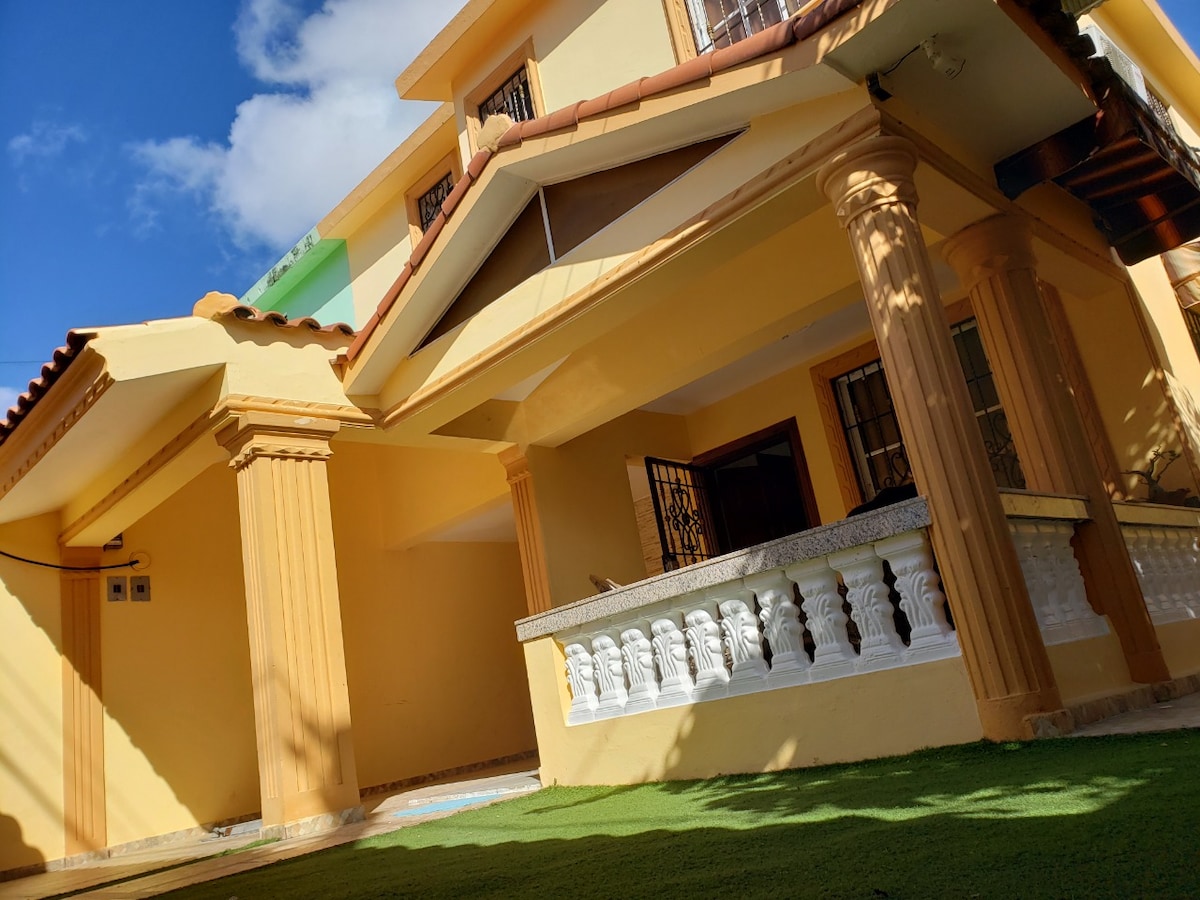 Piantini Vacation Rentals & Homes - Piantini, Santo Domingo, Dominican ...