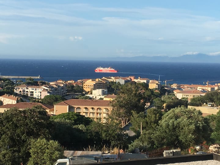 Superbe T2 Belle Terrasse Vue Mer - L'Île-Rousse