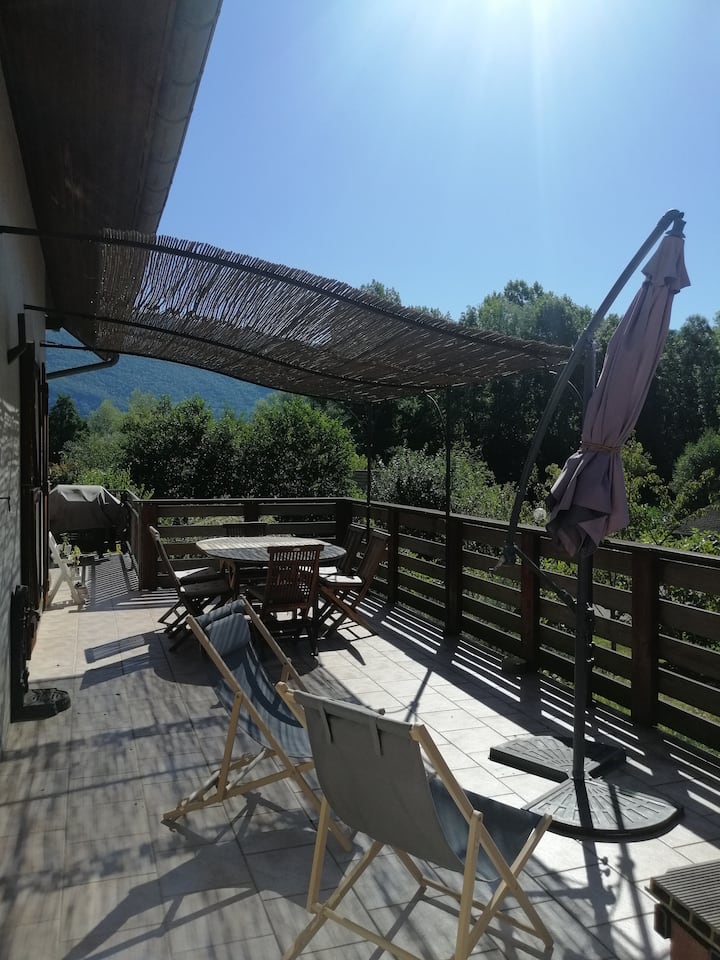 Belle Maison à 5 Min Du Lac - Lac d'Aiguebelette