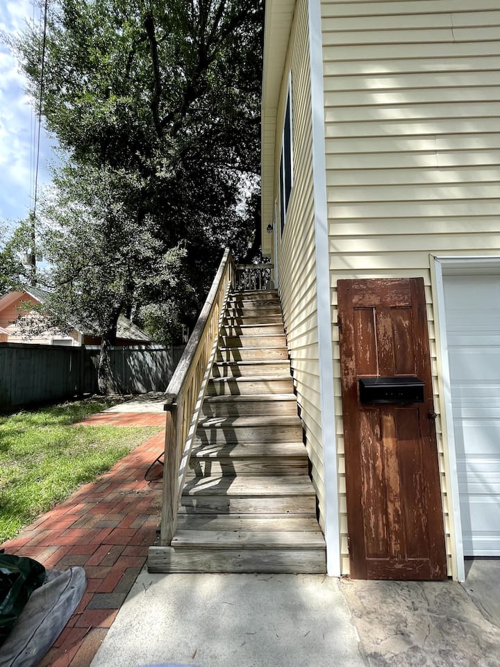 Perfect Apartment In The Heart Of Downtown Aiken - Aiken, SC