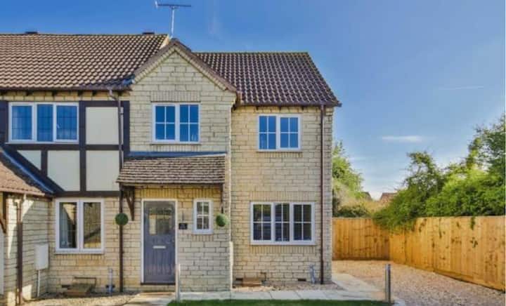 Cheltenham Festival And Racing Accommodation - Tewkesbury