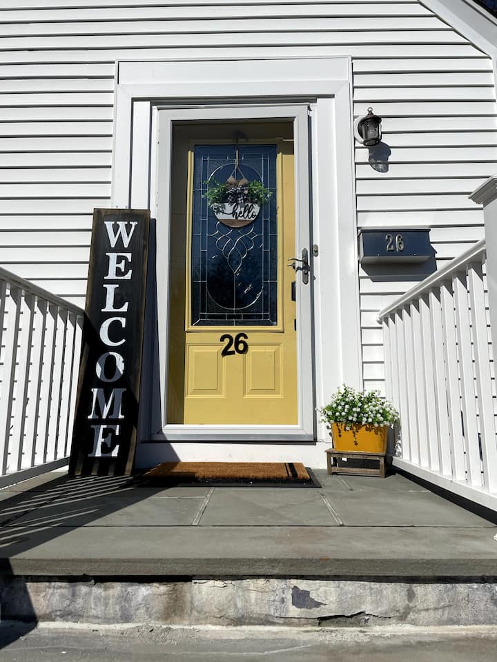 Westville Charmer W/ West Rock Views! - Derby, CT