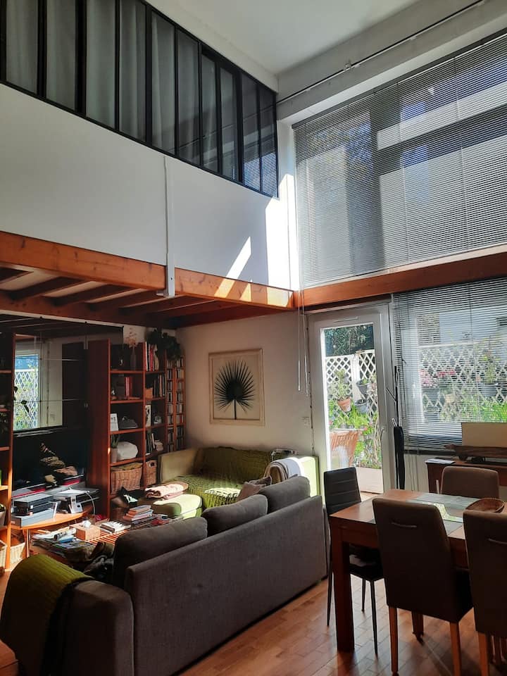 Spectacular Duplex 73 M2 With Secluded Balcony - Paris