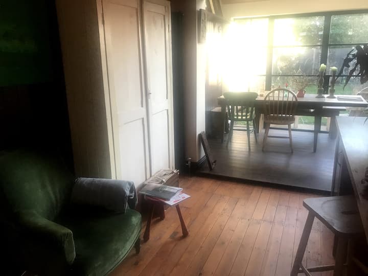 Whitstable Cosy Cottage By The Sea - Faversham