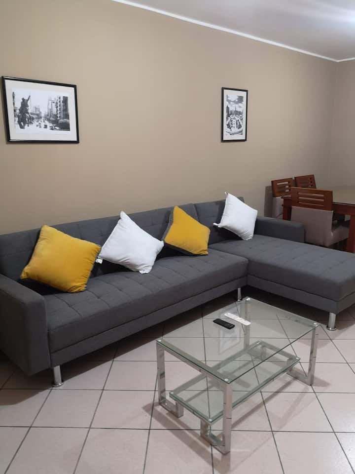 Agradable Casa Amoblada Con Estacionamiento Grat. - Pisco