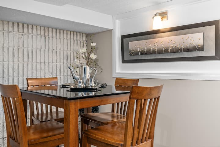 N.e. London 2 Bd - Wi-fi, Laundry & Free Parking - London