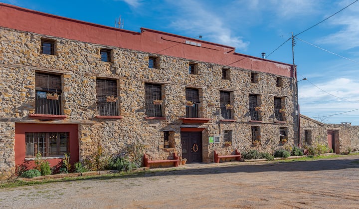 Casa Vicenta 1750 Para 25 Personas En Teruel - Manzanera