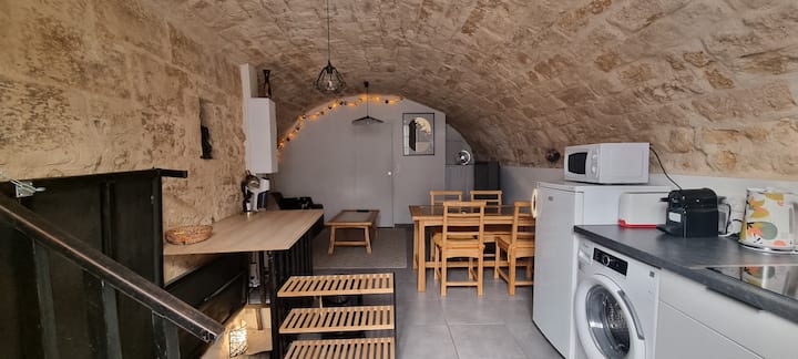 Coin Sous Les Anciennes Voûtes ★ Netflix - Castelnau-le-Lez