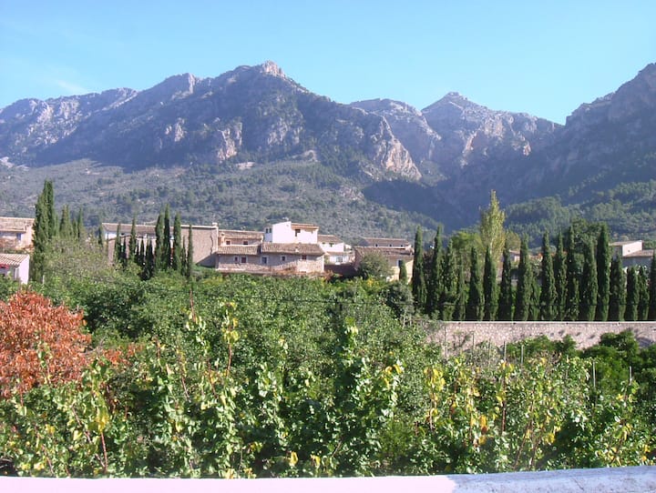 Delightful Three Bedroomed House With Amazing View - Sóller