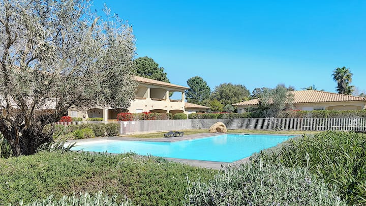 Lecci Cala Rossa à Louer 3p 60 M2 2 Ch. Terrasse - Plage de Palombaggia