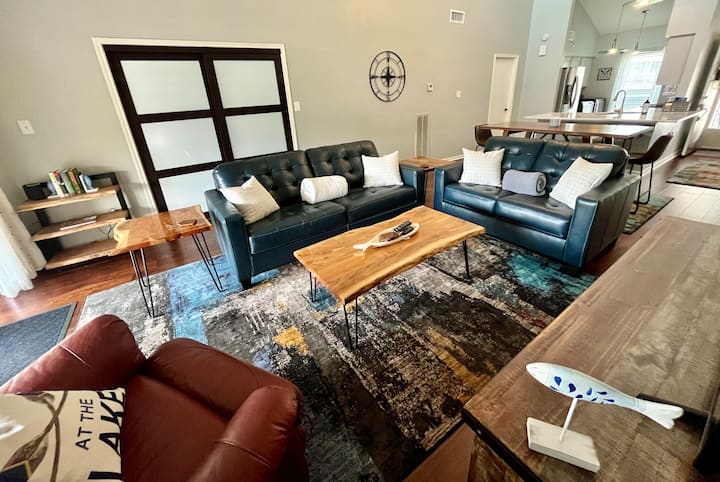 Peaceful Condo By The Lake - Conroe, TX