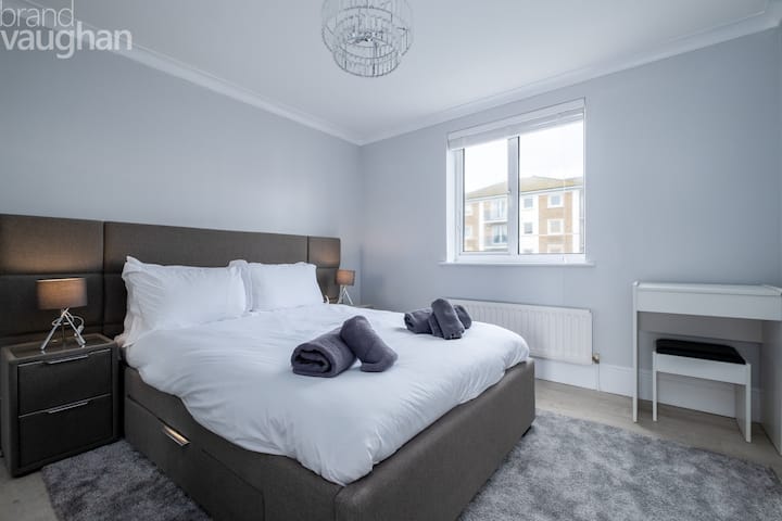 Lovely One Bedroom Flat With Balcony And Parking | - Lewes Castle & Museum