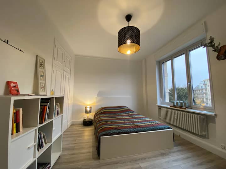 Chambre Avec Petit-déjeuner à Mulhouse Hypercentre - Mulhouse