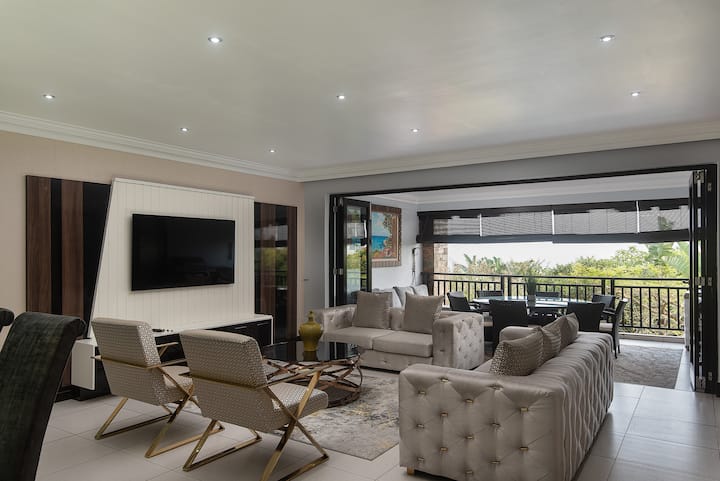 Zimbali - Designer Penthouse Apartment - Dolphin Coast