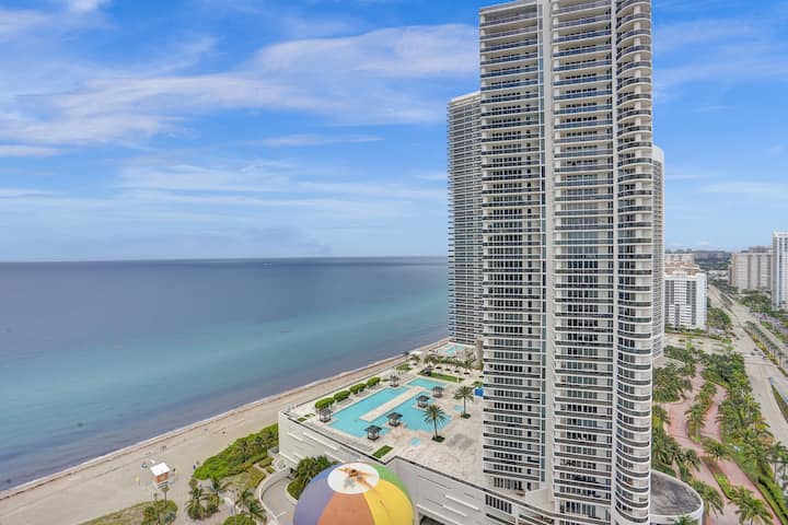 Breathless 1br Apt On The Beach - Hallandale, FL
