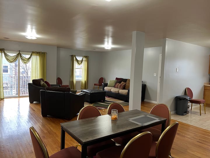 Very Business Oriented And Convenient - Elizabeth, NJ