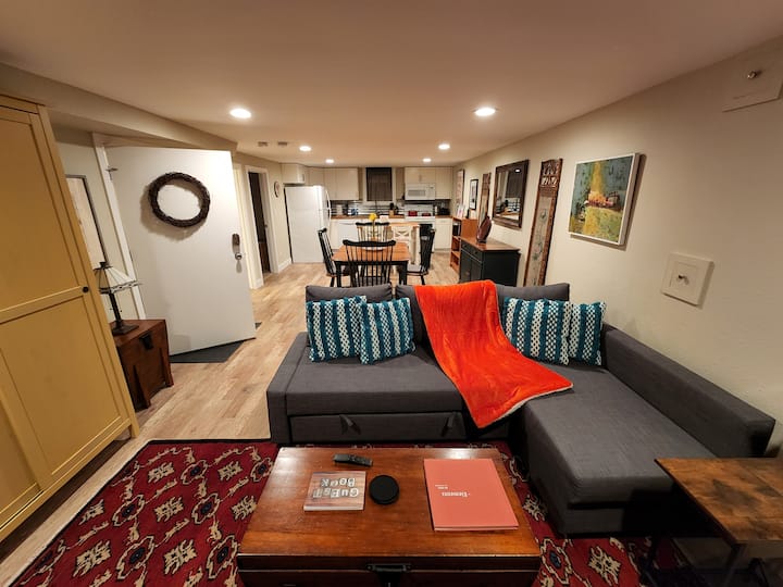 Pristine, Spacious 1 Bed Apartment In Heart Of Pdx - Portland, OR