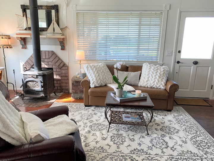 Shore Acres Ocean View Cabin And Retreat Space - Trinidad, CA