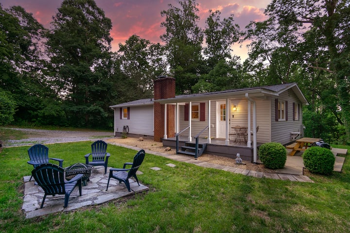 Serene Getaway In S. Asheville Near Everything! - 애슈빌