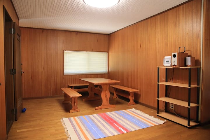 上田屋別館半田館:201/個室/シェアハウスの一部屋/駅前/キッチンok。無料駐車場あり。 - 美馬市