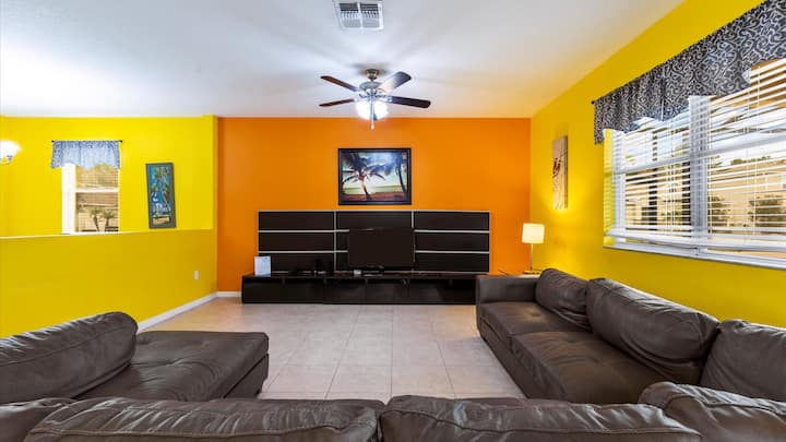 7br Premium Villa · Pool + Spa · Sleeps 16 - Kissimmee