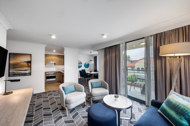 Two Bedroom Apartment - Randwick