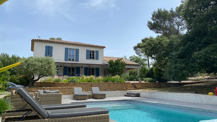 Magnifique Bastide Avec Piscine - Mimet