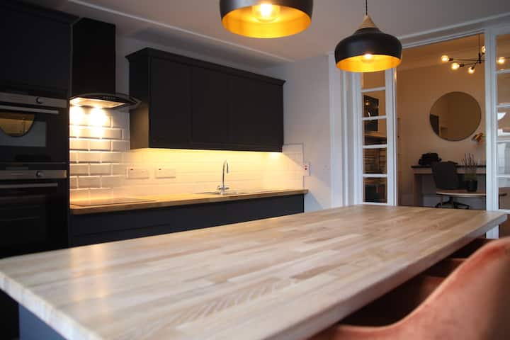 Modern City Apartment | Ground Floor - Cork, Irlanda