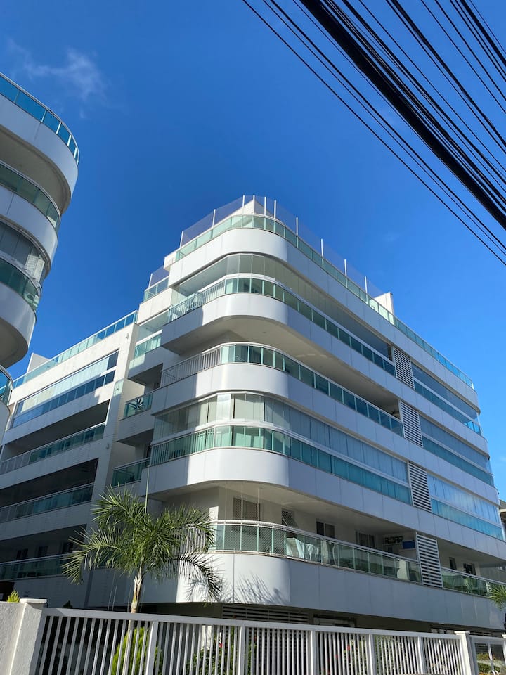 Apartamento 100 Metros Da Praia Do Forte/cabo Frio - Cabo Frio