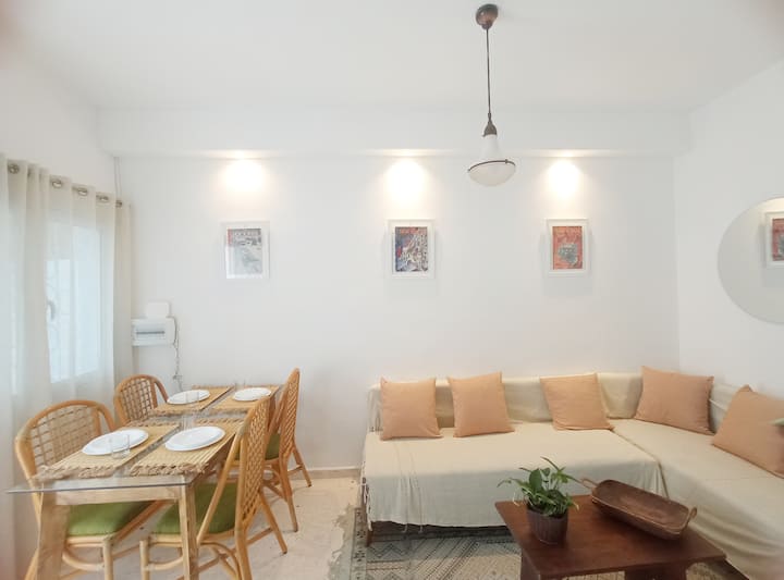 Petite Villa Rénovée Avec Jardin, La Marsa - Sidi Bou Said
