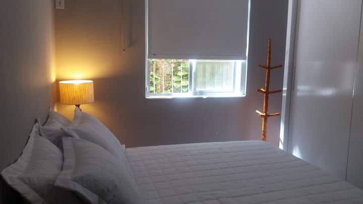 Quarto Sala Perto Metrô E Da Praia De Copacabana - Copacabana