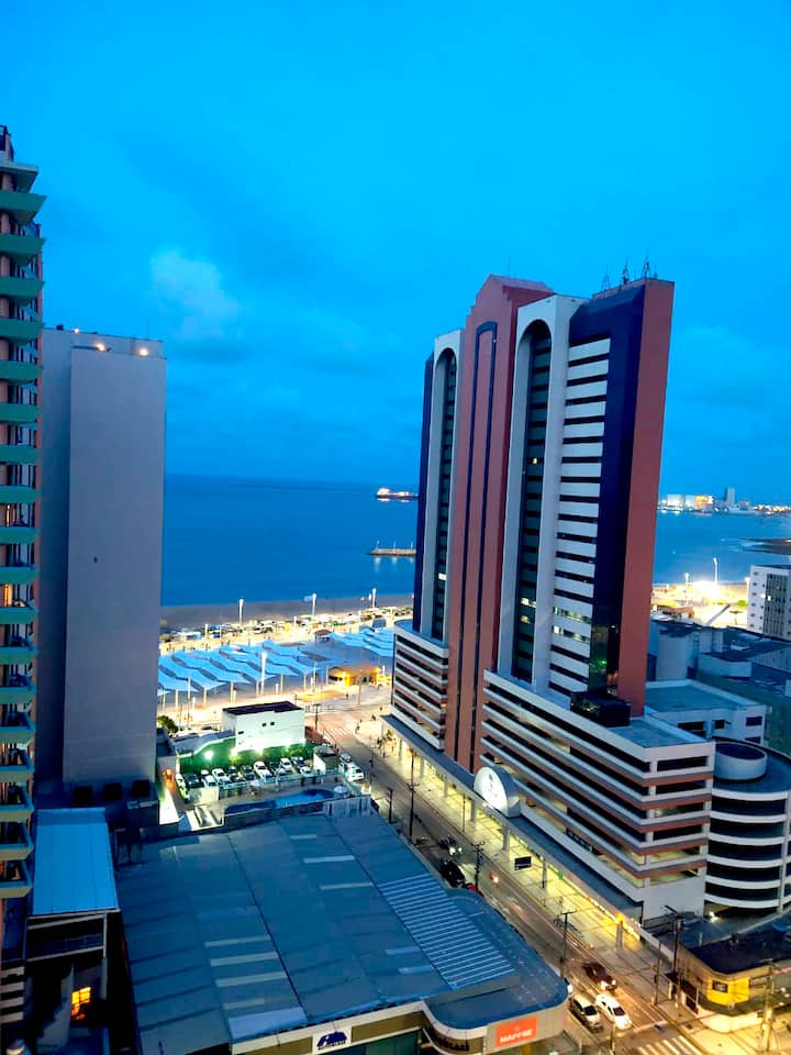 Flat Com 2 Suítes E Linda Vista Mar. - Fortaleza
