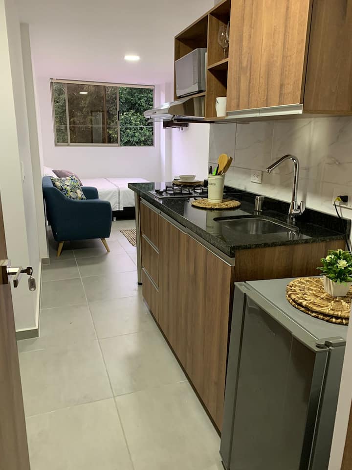 Modern Studio With A.c & High Speed Wifi - 404 - Cali