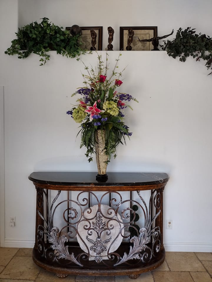 Super Bowl Ready- 1-bedroom Home/ Private Pool - Peoria, AZ