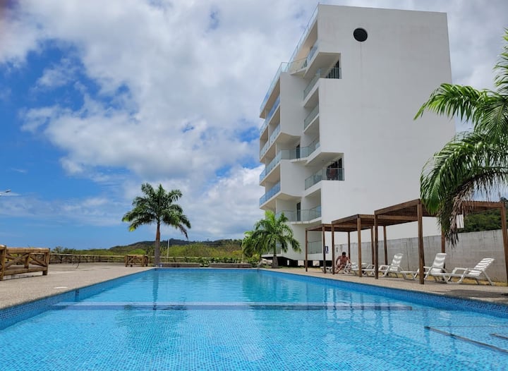 Amplio Departamento En Playa Azul - Atacames