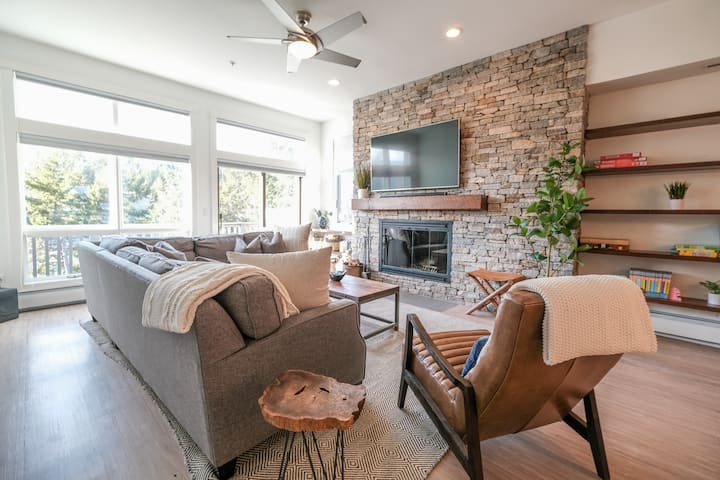 Stunning Ski-in/ski-out Condo In Ledgewood - Ludlow, VT