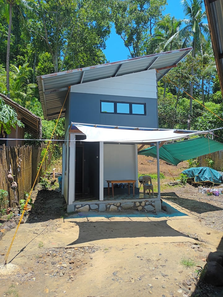 Tupi's Beachfront Minihouse Closest To The City - Puerto Princesa