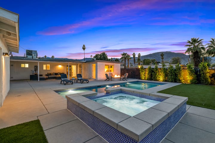 Lux Resort Pool & Spa, Fire Pit, Casita, Sleeps 10 - Palm Desert, CA