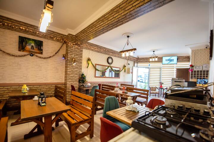 Büyükada'da Meydan Manzaralı Standart Junior Oda - Adalar